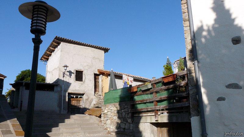 Le village de Curbans (Alpes de Haute Provence)/curbans-04web