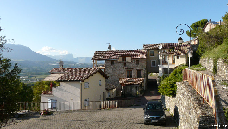 Le village de Curbans (Alpes de Haute Provence)/curbans-08web