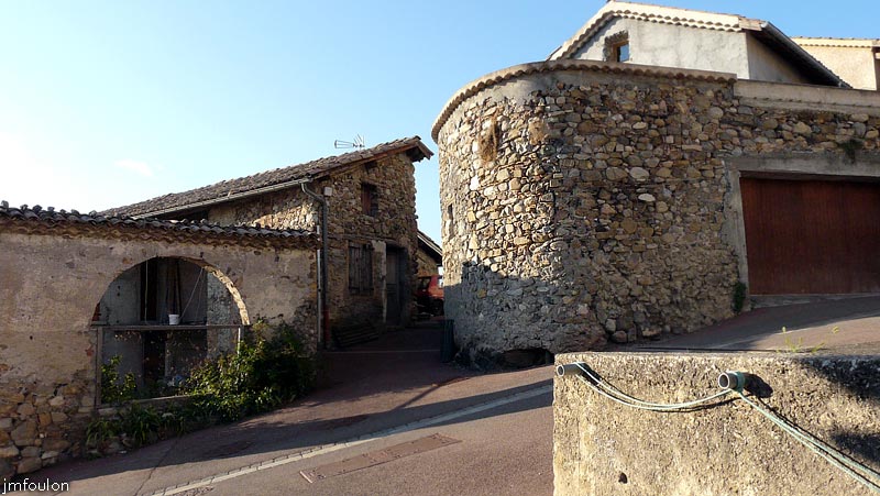 Le village de Curbans (Alpes de Haute Provence)/curbans-32web
