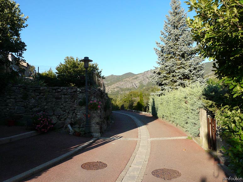 Le village de Curbans (Alpes de Haute Provence)/curbans-58web
